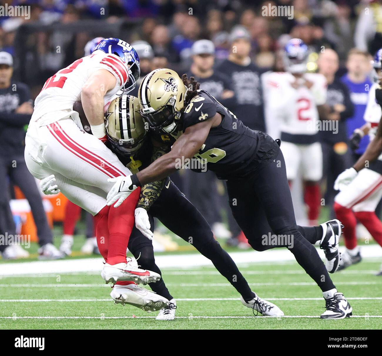 New Orleans, USA. 17th Dec, 2023. New Orleans Saints cornerback Alontae ...