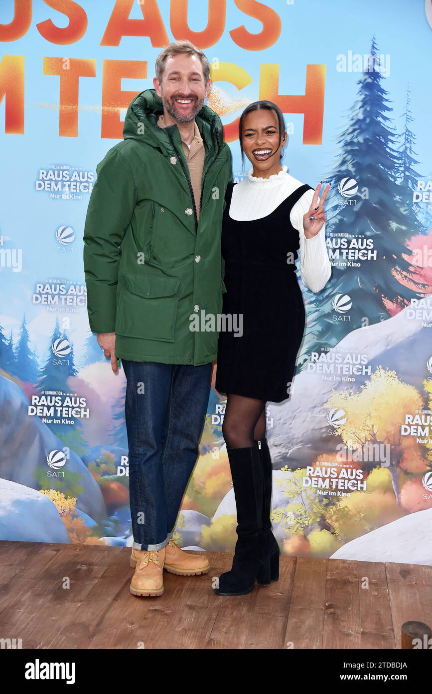 Daniel Boschmann, Aminata Belli bei der Deutschlandpremiere von RAUS ...