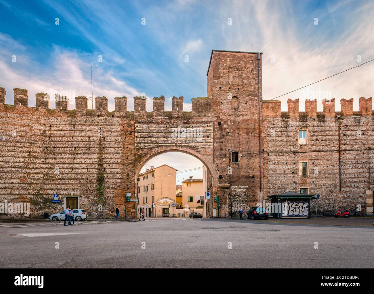 Verona roman fortifications hi-res stock photography and images - Alamy