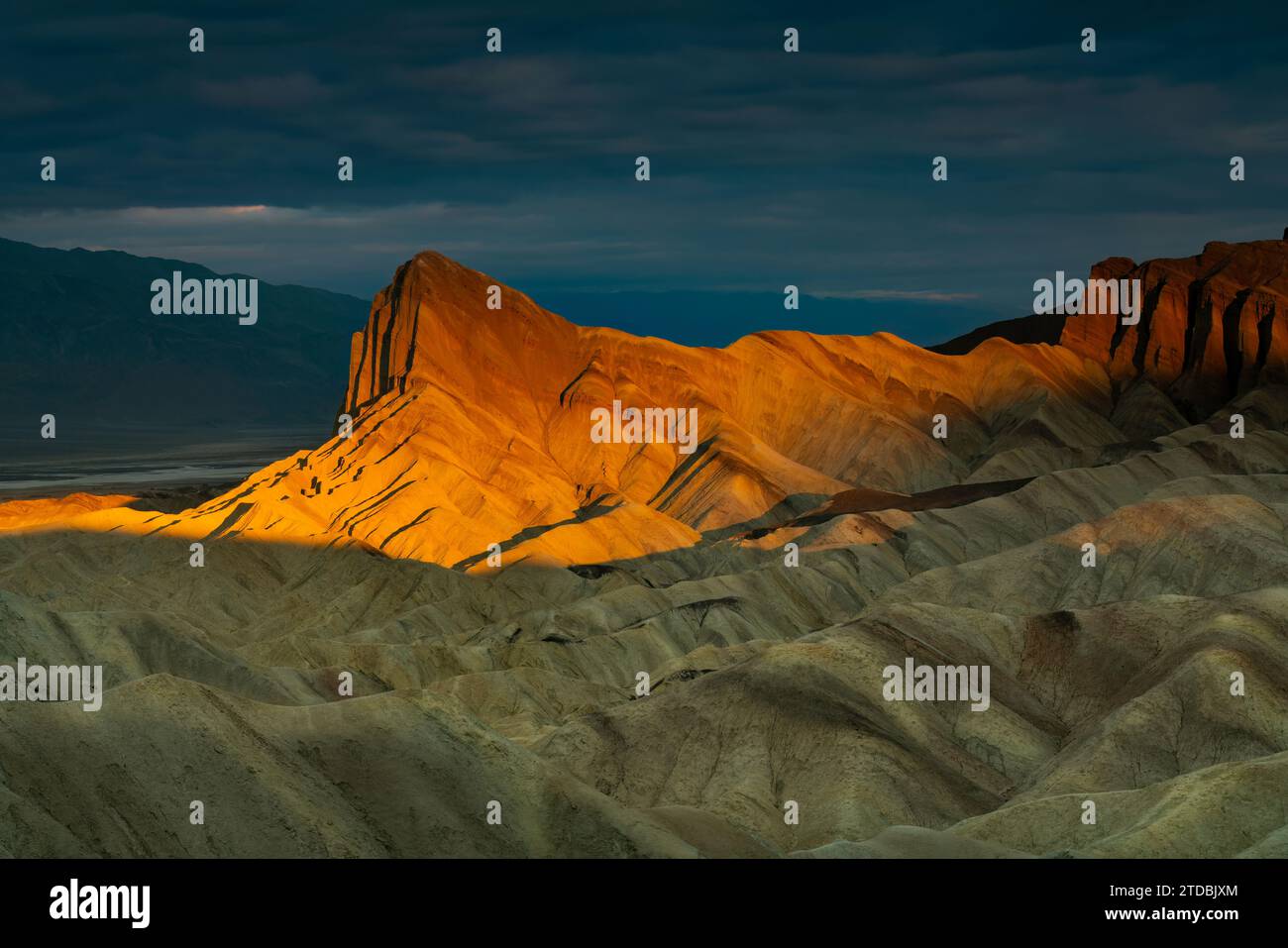 Beautiful low point view hi-res stock photography and images - Alamy