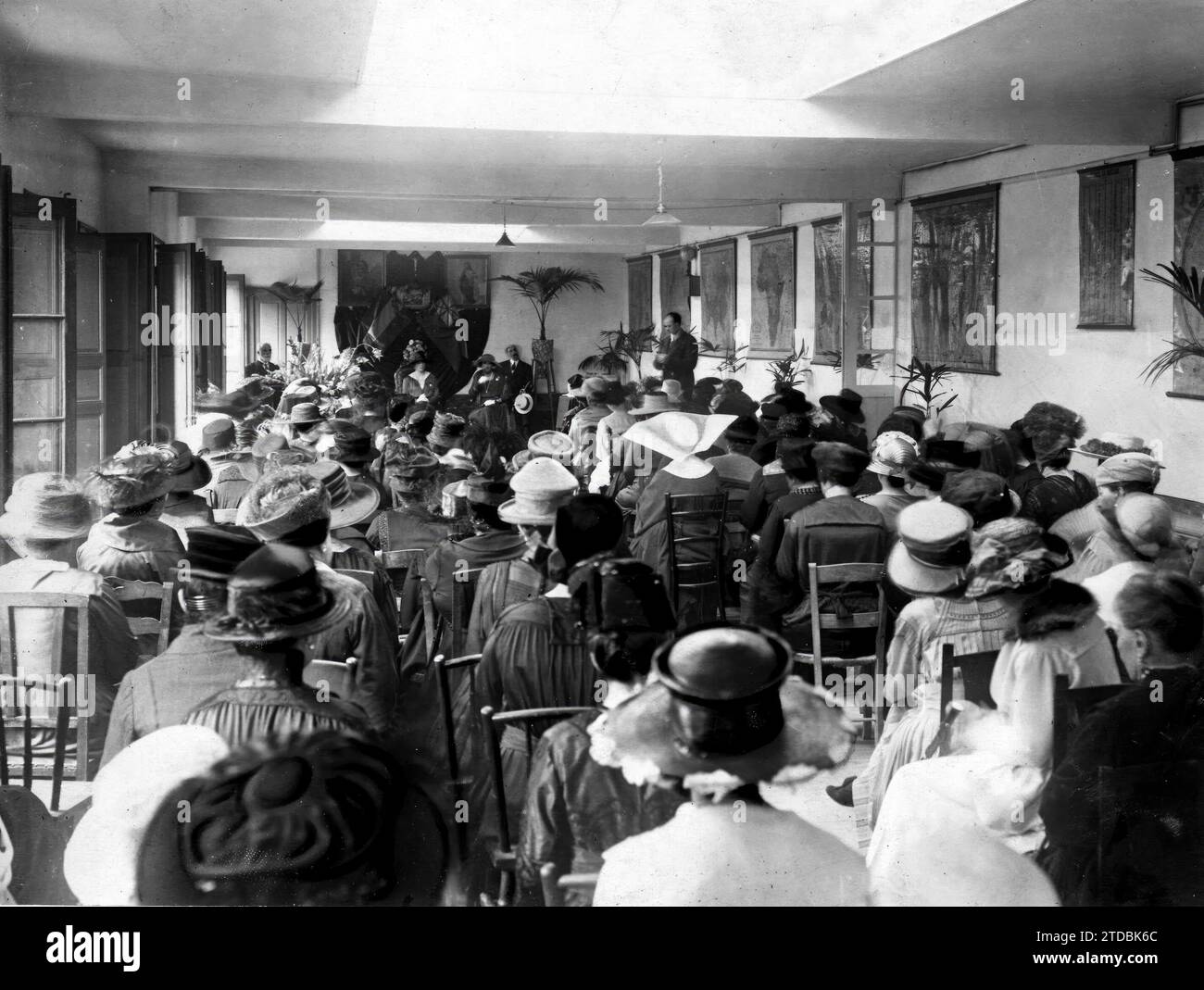 08/24/1918. The Queen and the Red Cross. HM Queen Victoria Presiding ...