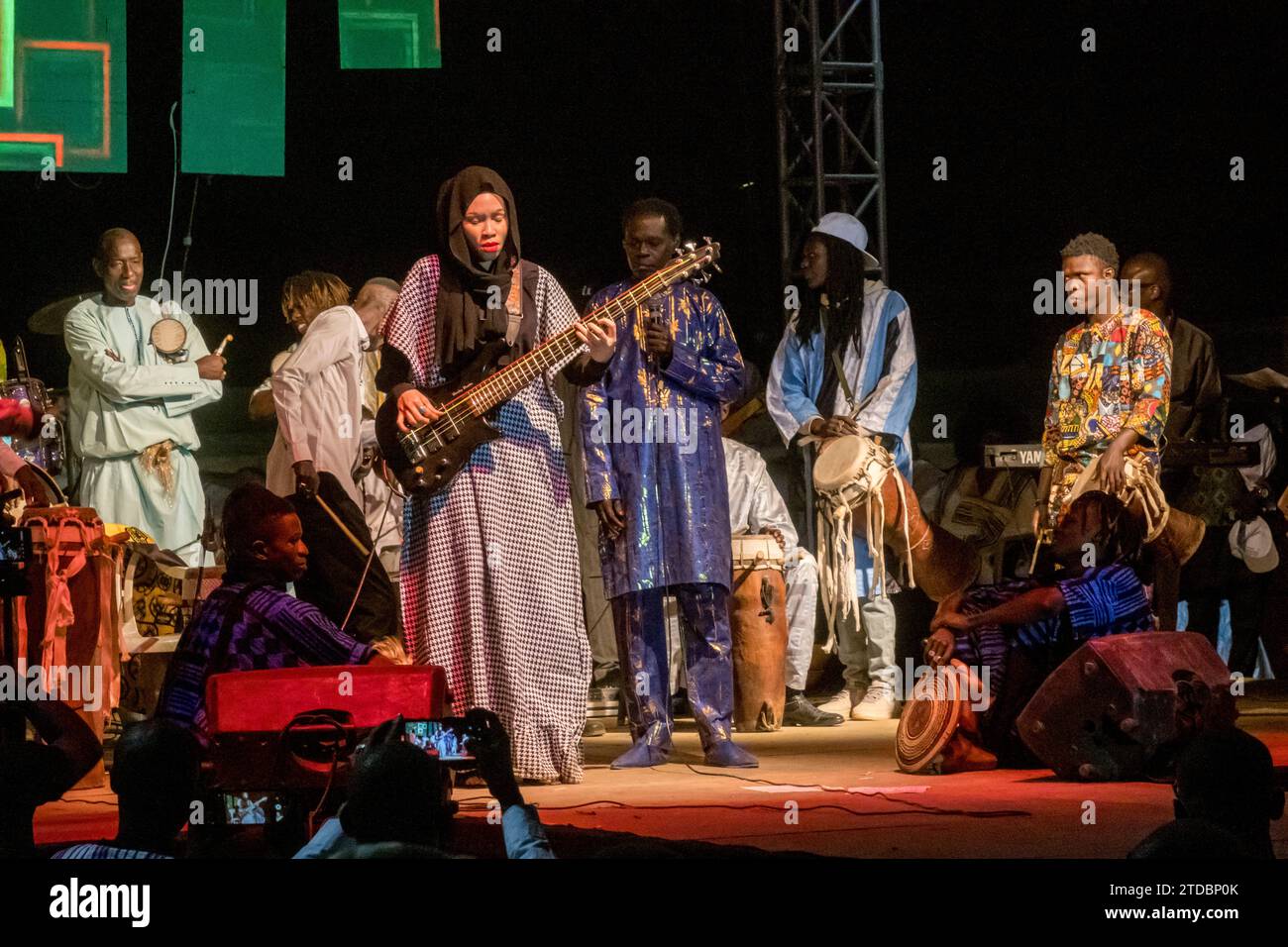 Africa singer hi-res stock photography and images - Alamy