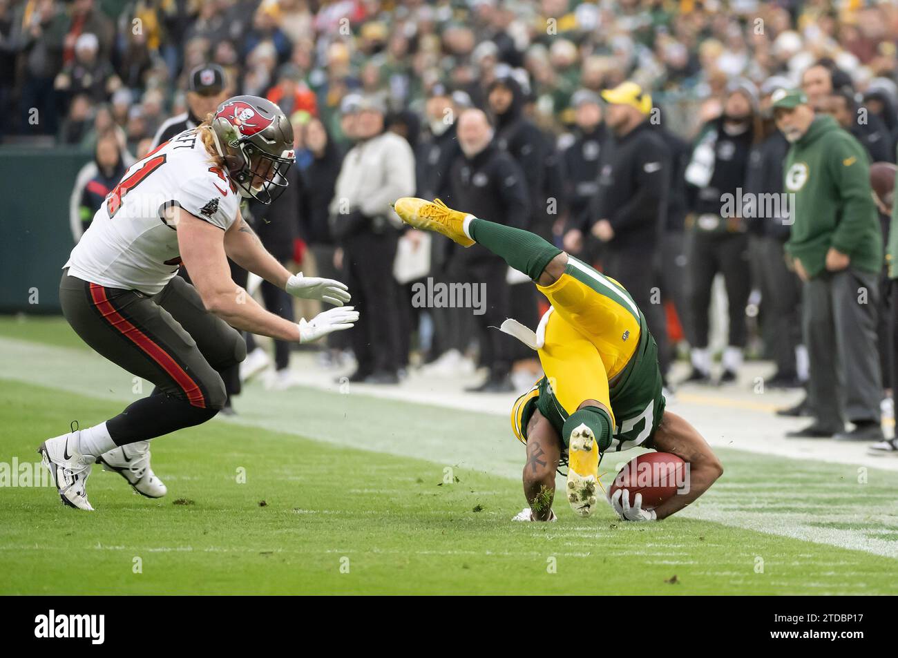 Green Bay, WI, USA. 17th Dec, 2023. Tampa Bay Buccaneers tight end Ko ...