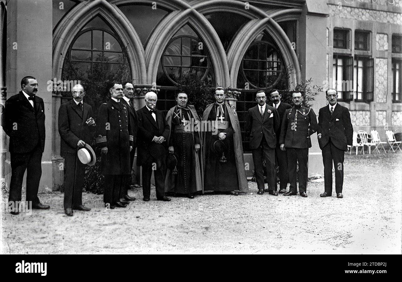 07/19/1917. Celebration of a prelate in San Sebastián - the bishop of ...