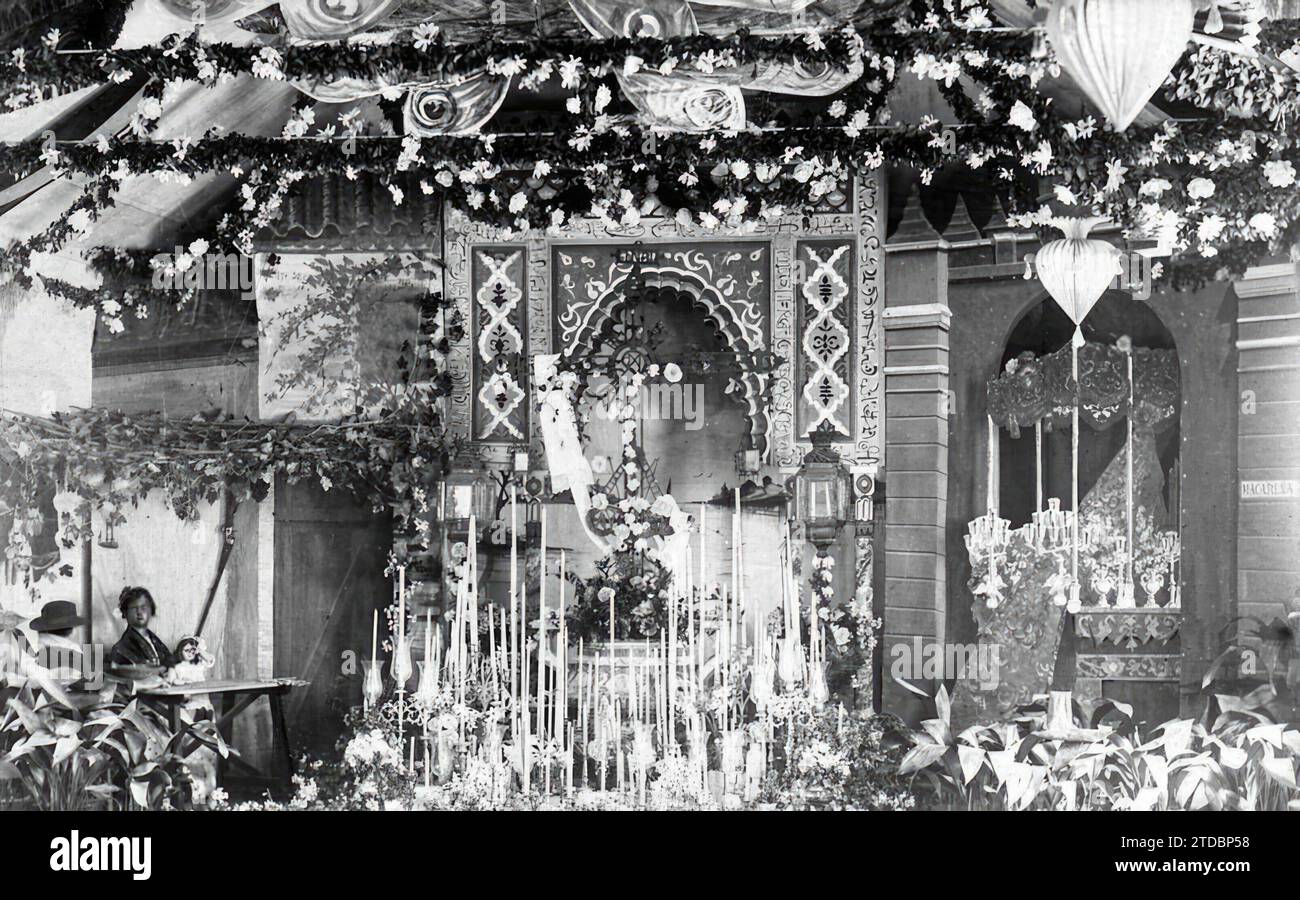 05/02/1917. Spring festivals in Seville. The May Cross installed in the ...