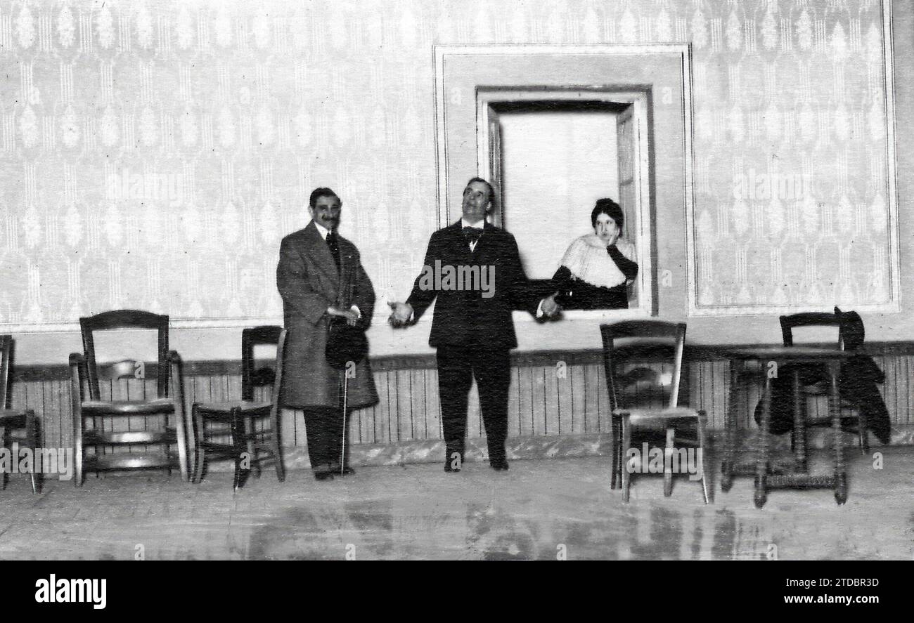 Serafín y joaquín álvarez quintero hi-res stock photography and images - Alamy