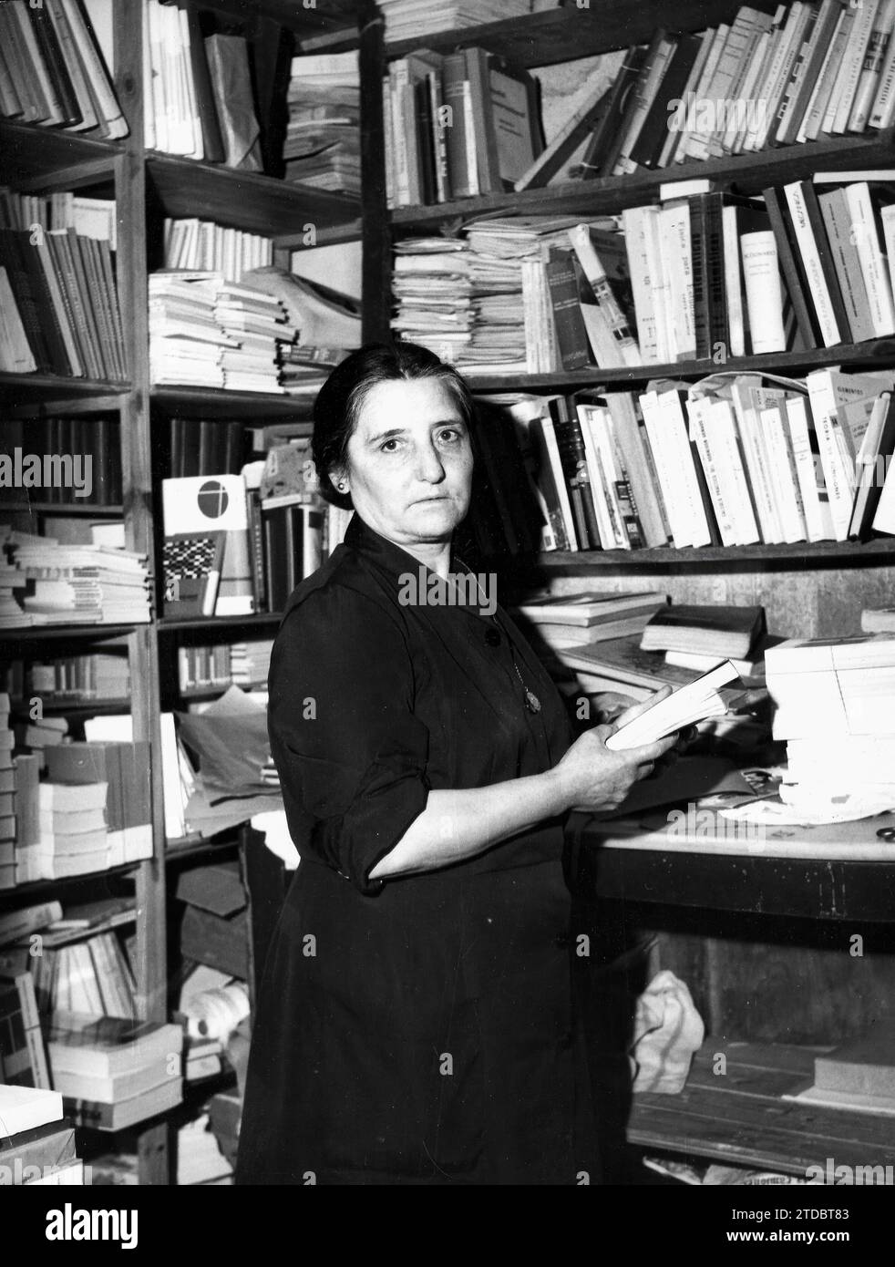 09/30/1969. Doña Felipa, the famous bookseller of a retail bookstore that bears her name ...