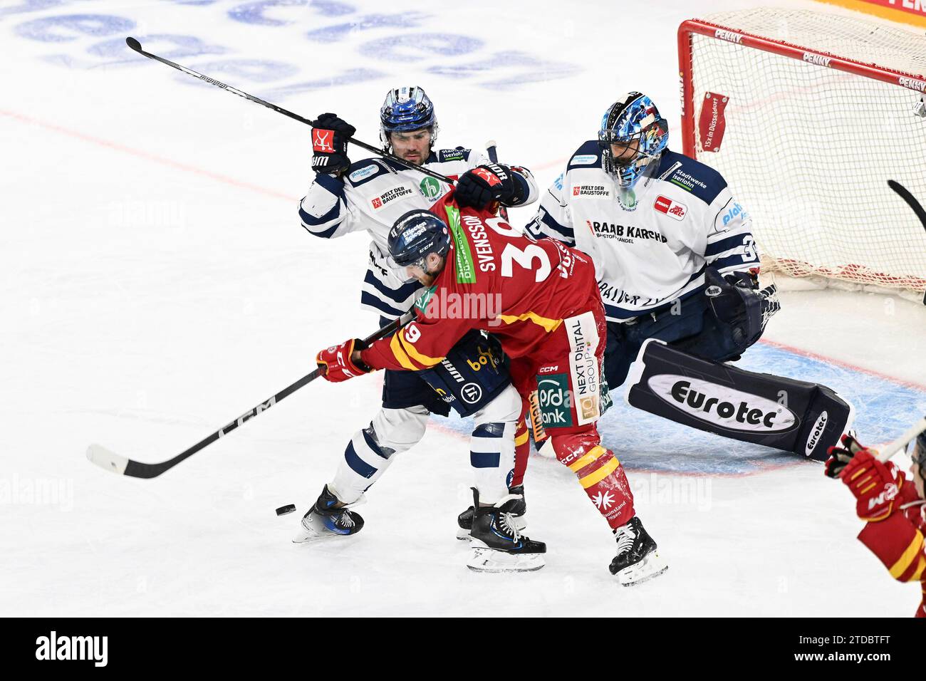 Mitch eliot hi-res stock photography and images - Alamy