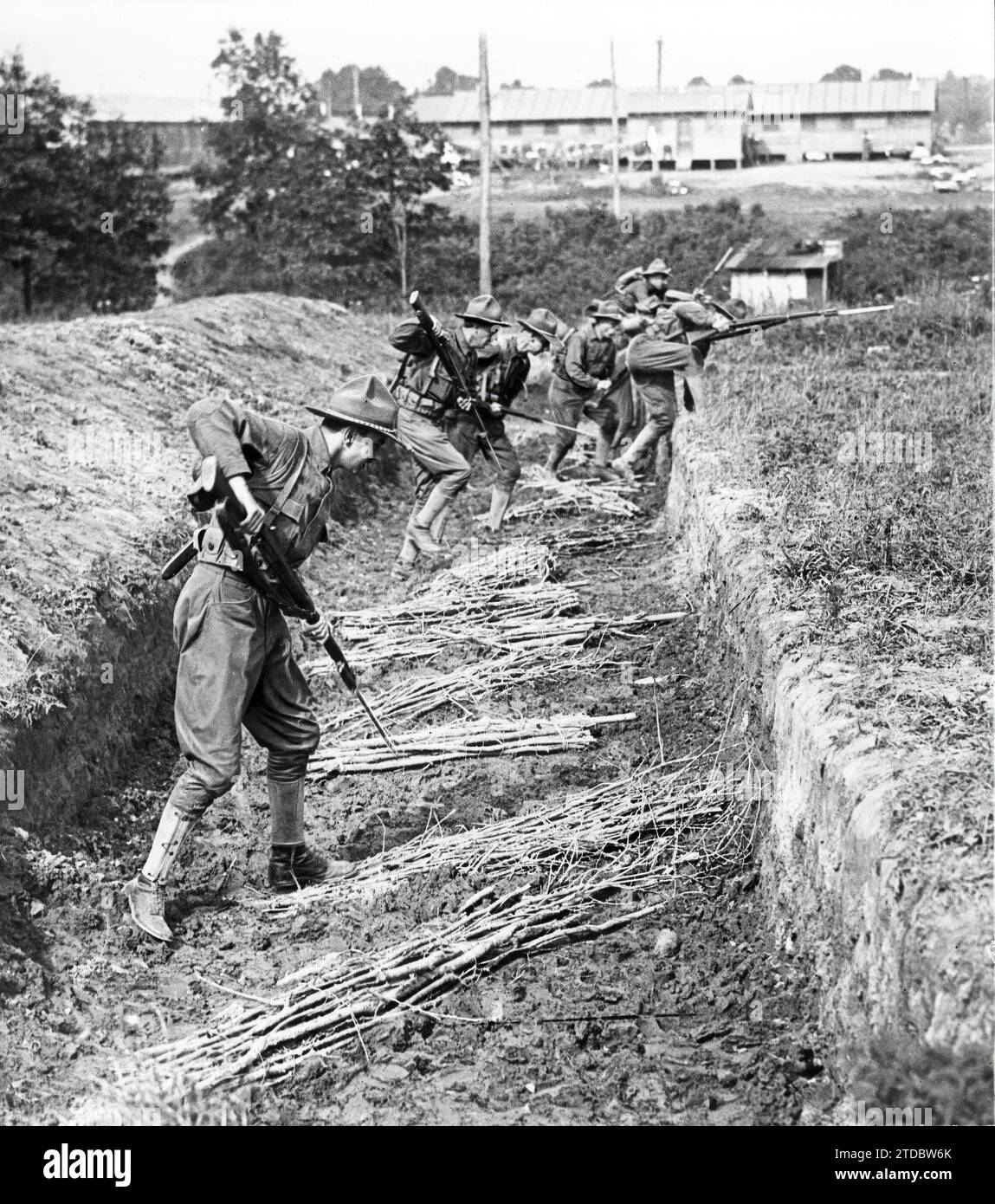 07/31/1917. Military Preparations in the United States - Future North ...