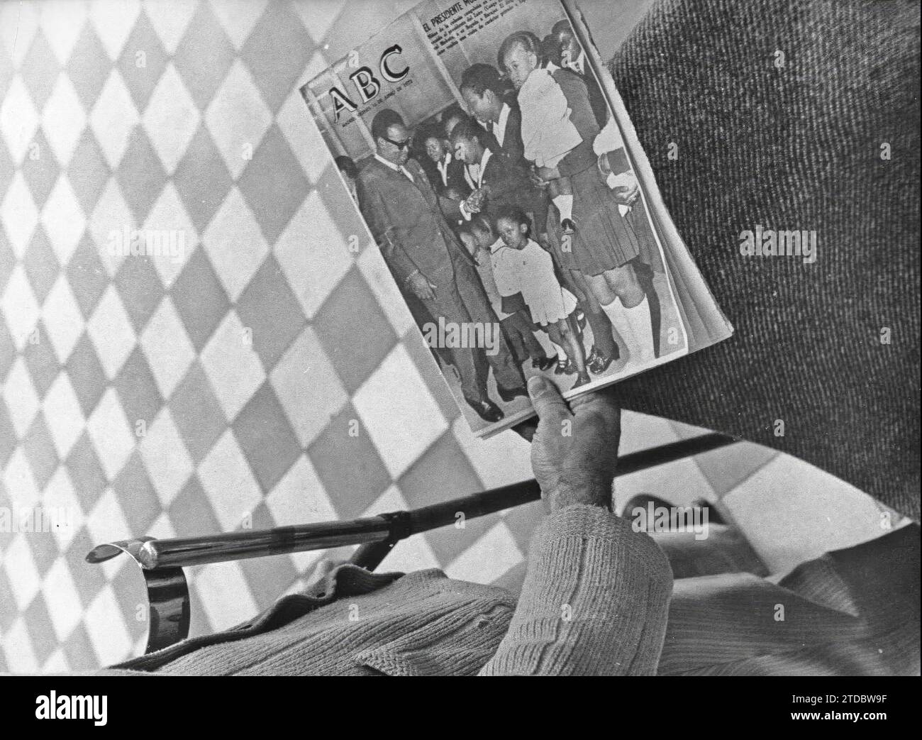 Madrid Prison of Carabanchel. An issue of ABC from June 16, 1972 ...