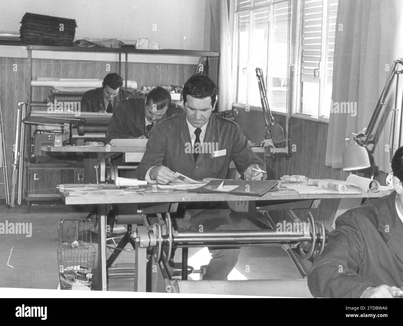 10/31/1975. Students of an armed police course to promote Corporal ...