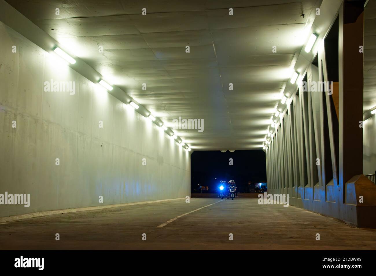 Underpass construction hi-res stock photography and images - Alamy