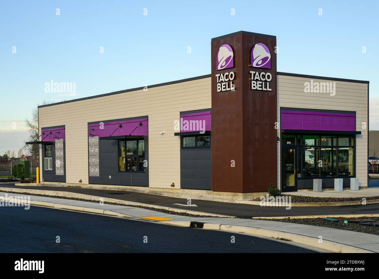 Blaine, WA, USA - December 16, 2023; Modern Taco Bell restaurant in ...