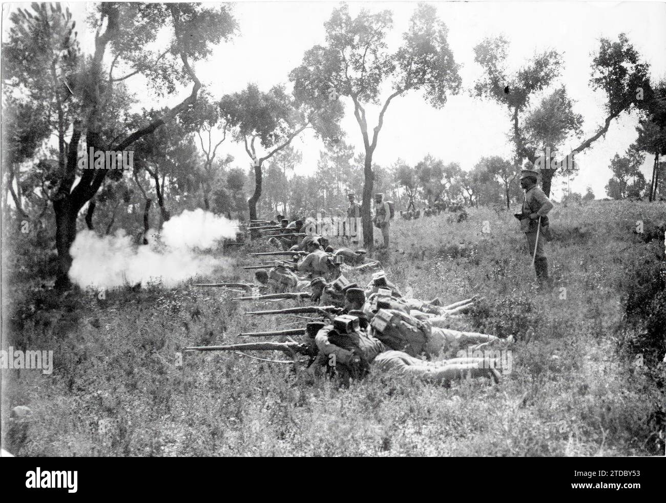 06/30/1916. Portugal, Belligerent. Law exercises in Trenches, by ...