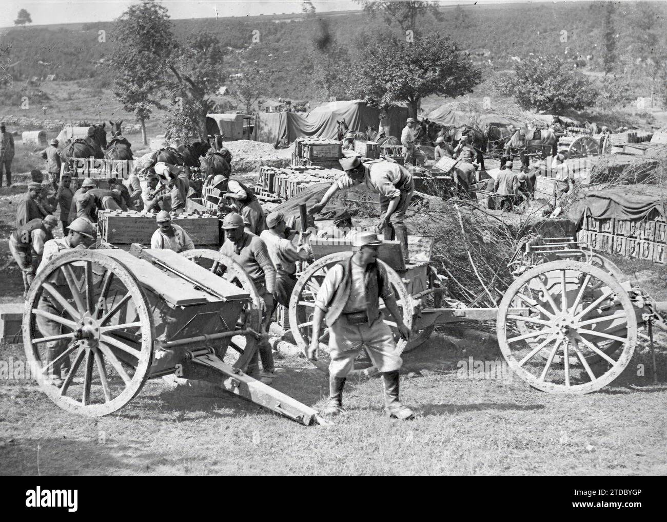 06/30/1916. On the French front of the Somme. Organization of an ...