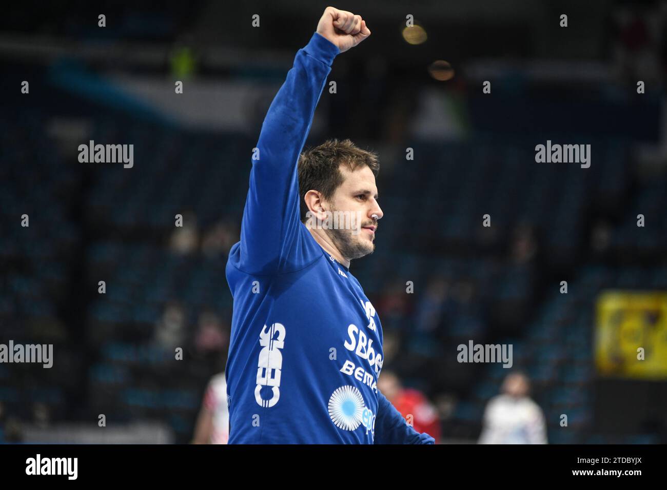 Nebojsa Simic, goalkeeper of Montenegro, celebrates the win against ...