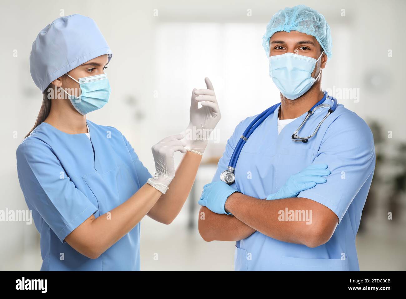 Nurses in uniform hi-res stock photography and images - Alamy