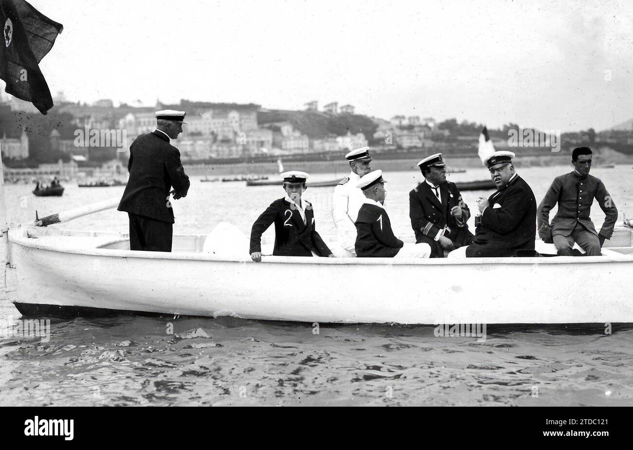 Saint Sebastian. September 1918. Summer vacation of the Royal Family ...