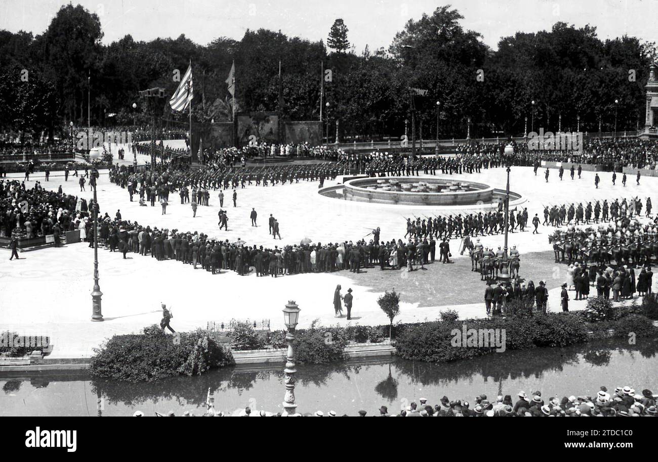 05/08/1929. Appearance of the Plaza de España at the Inaugural ...