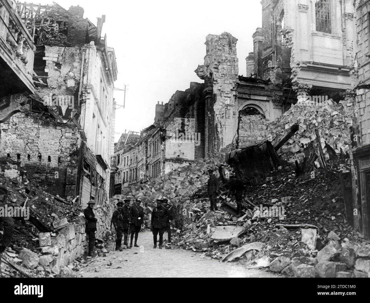 09/30/1916. Among the Ruins of Arras. English General Sir Sam Hughes ...