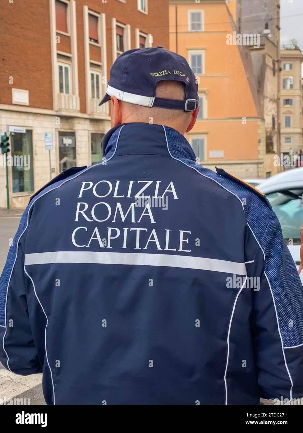 Italian police patrol rome italy europe hi-res stock photography and ...