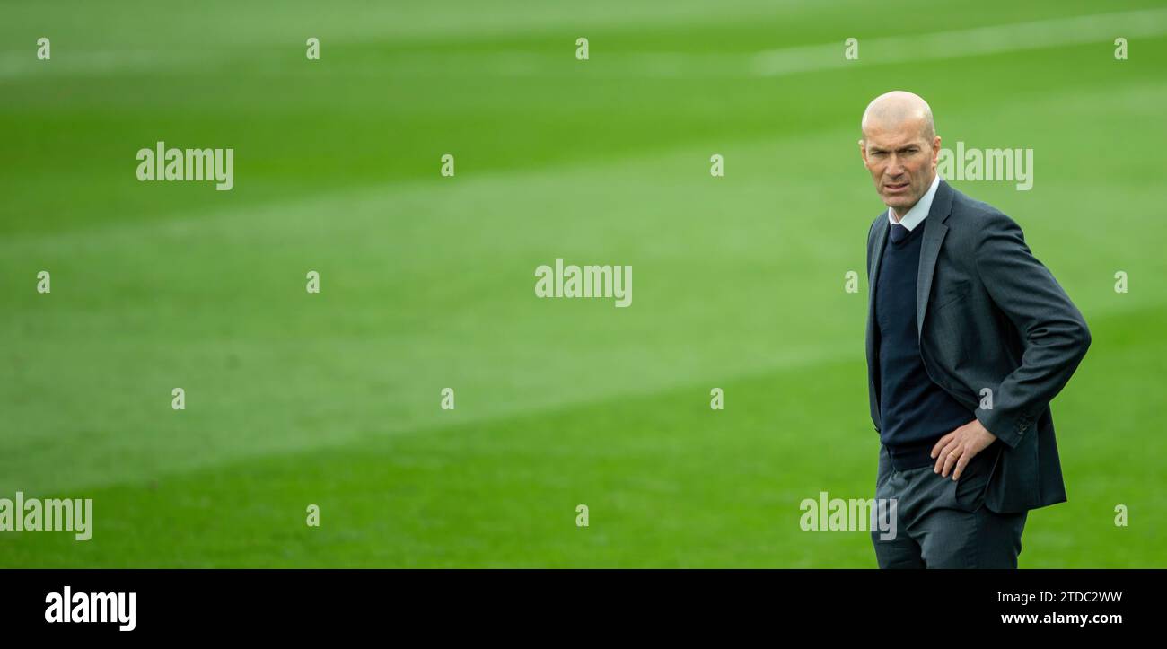 Real madrid 2021 22 hi-res stock photography and images - Alamy