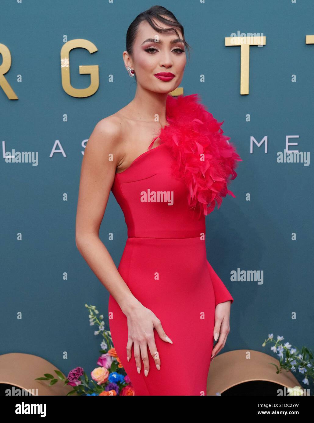 R’bonney gabriel hi-res stock photography and images - Alamy