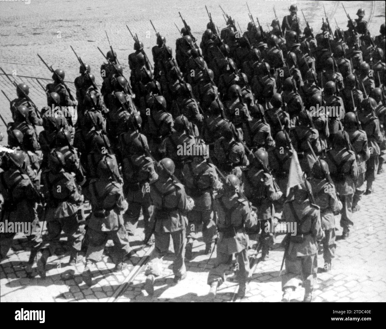 The victory parade 1944 hi-res stock photography and images - Alamy