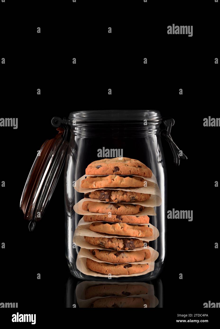 Jar with open lid cookies hi-res stock photography and images - Alamy