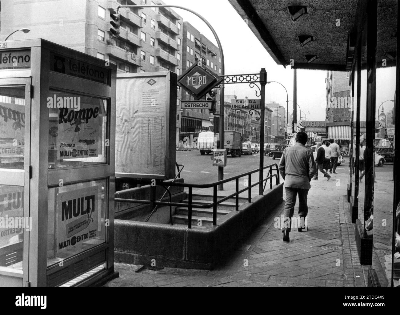 Madrid, 06/24/1981. Estrecho metro station. Credit: Album / Archivo ABC ...