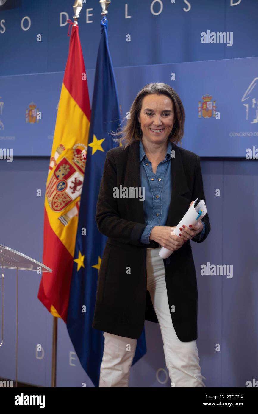 12 09 2022 hi-res stock photography and images - Alamy