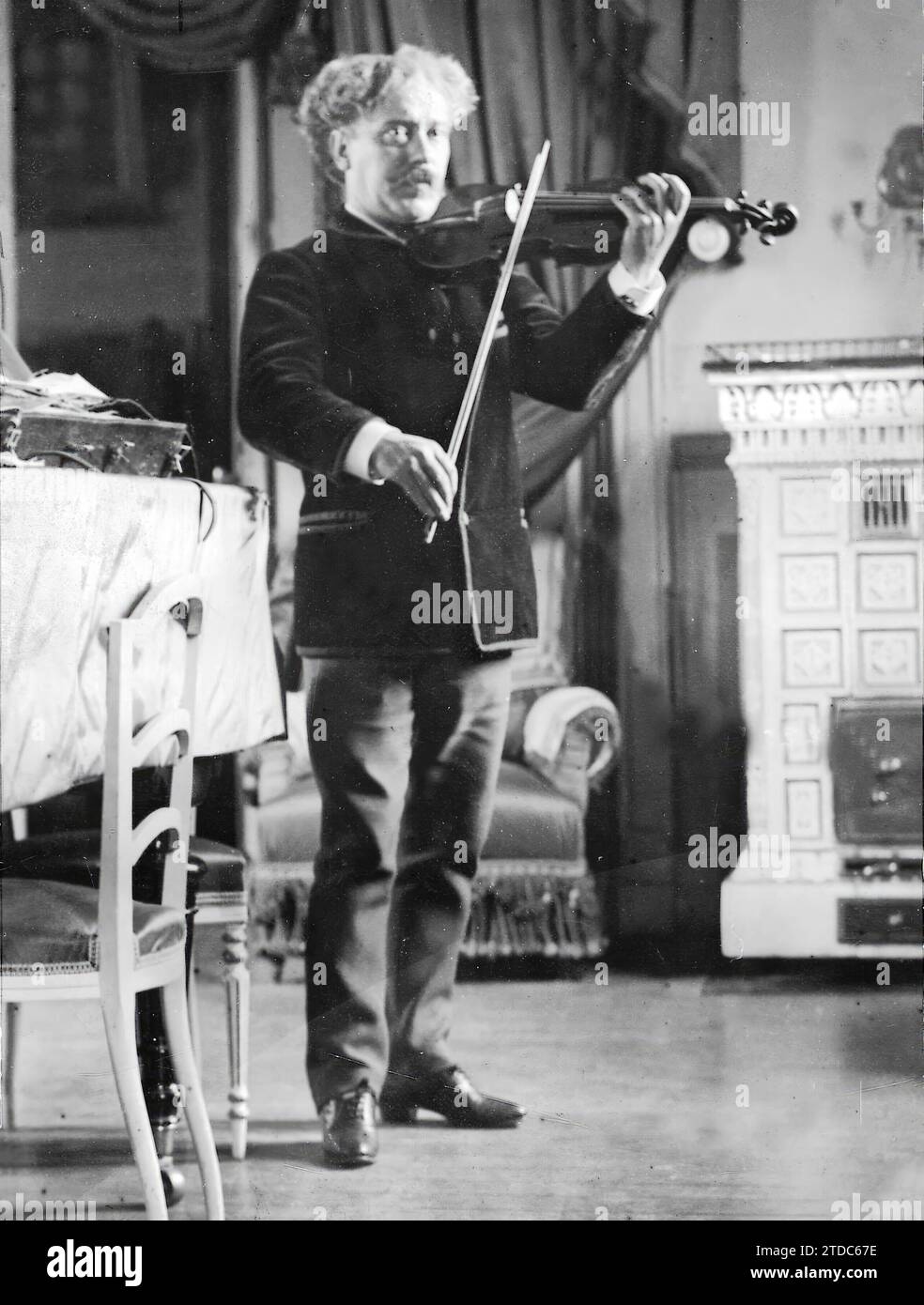 Pablo sarasate hi-res stock photography and images - Alamy