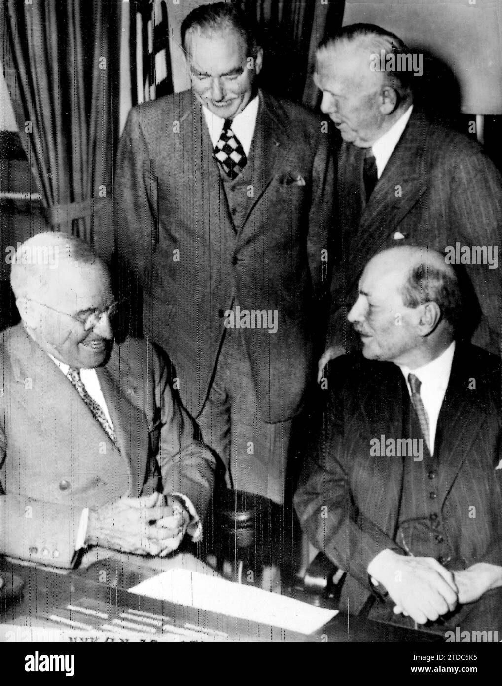 Clement attlee hi-res stock photography and images - Alamy