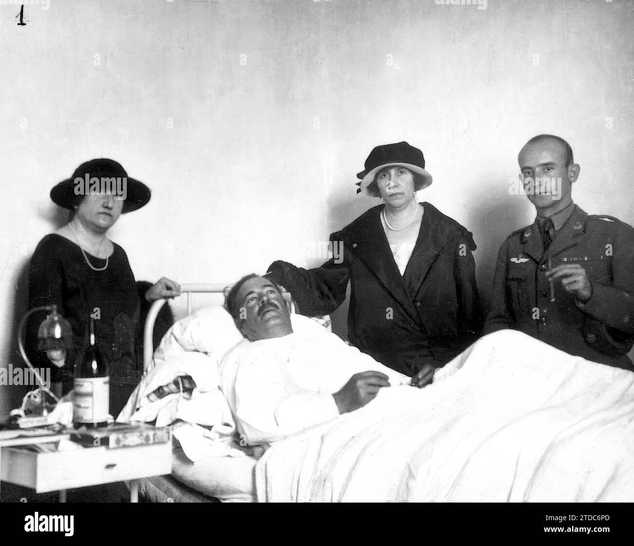 General hospital abc hi-res stock photography and images - Alamy