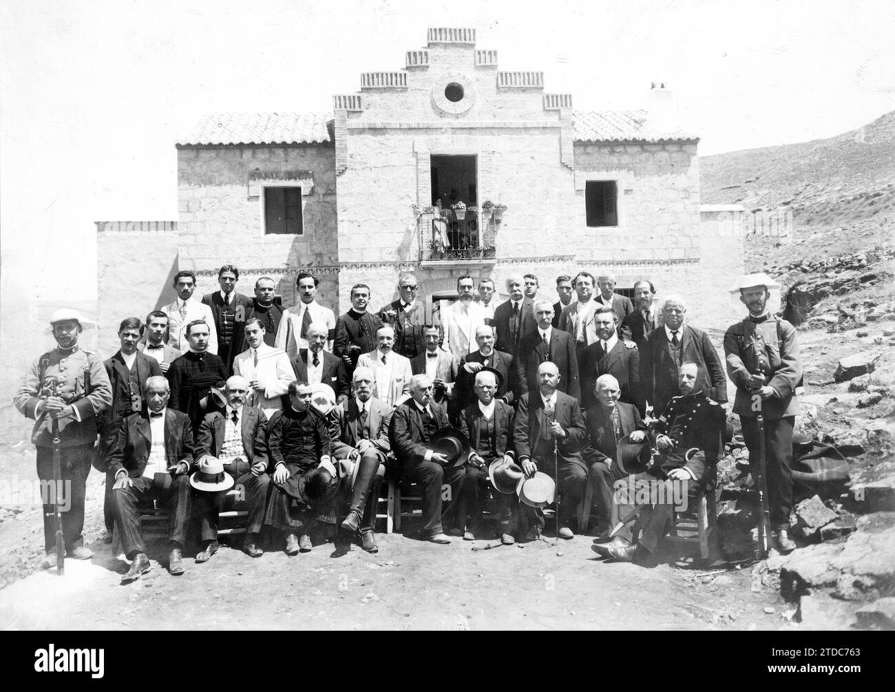 07/31/1911. The agricultural colony of Locubin Castle. Engineers ...