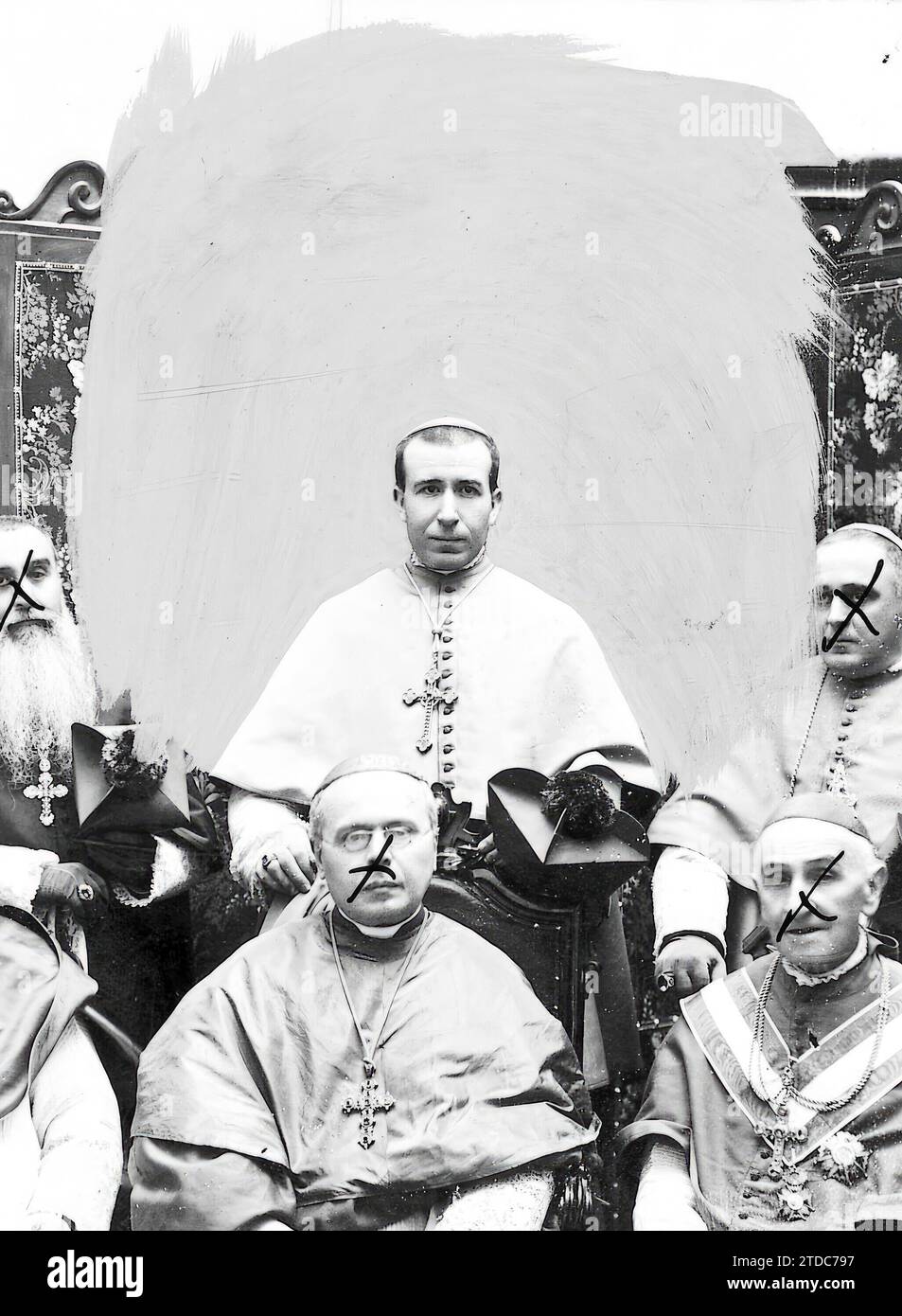 09/30/1911. The most illustrious Mr. Antonio Massane Iverd, bishop of ...