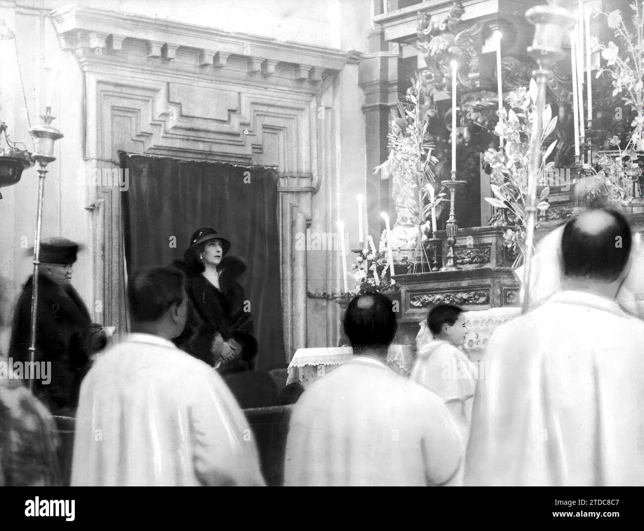 01/10/1924. Madrid. In the Calatravas. HM the Infanta Doña Victoria (1 ...