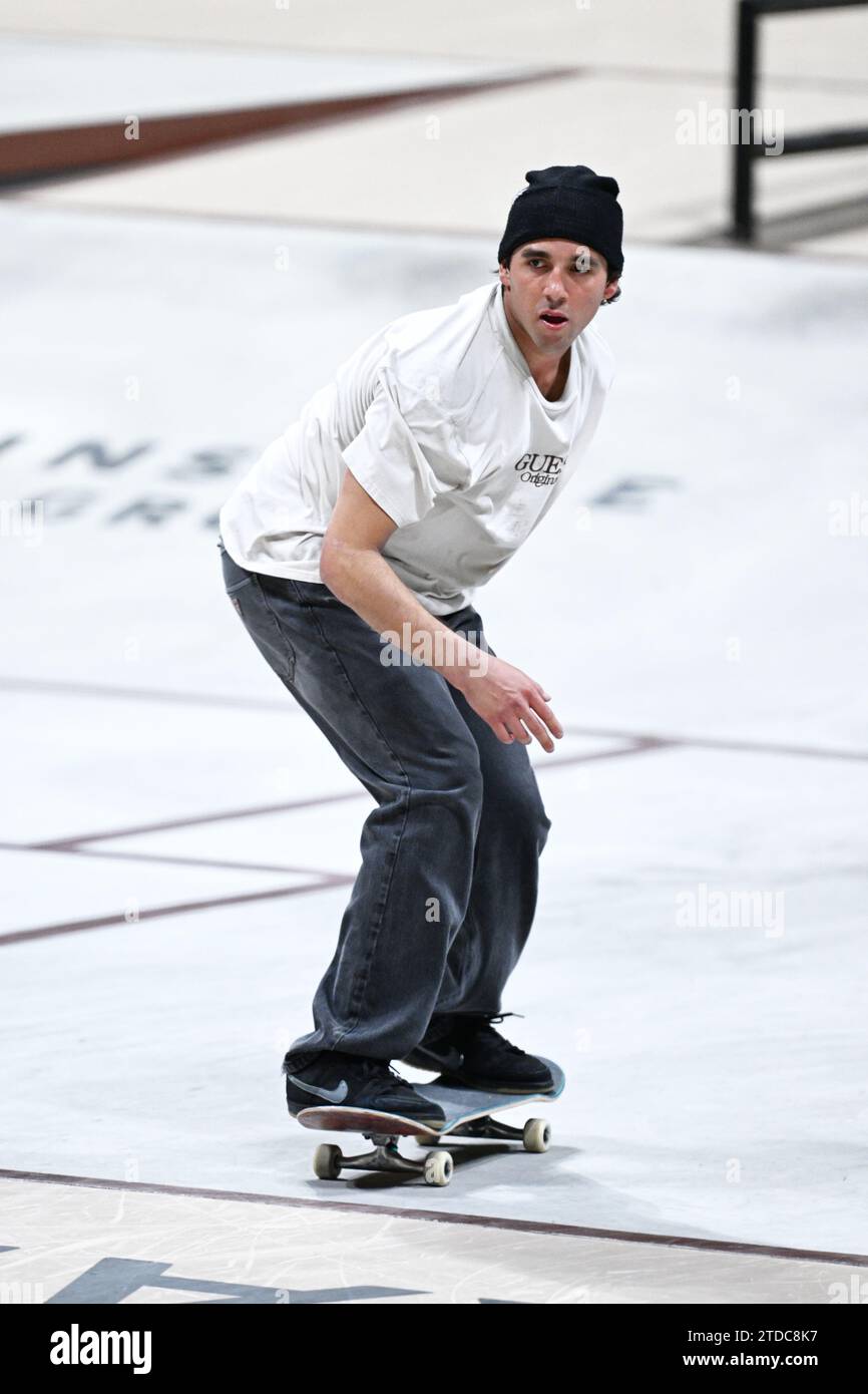 Ariake Coliseum, Tokyo, Japan. 17th Dec, 2023. Alexander Midler (USA ...