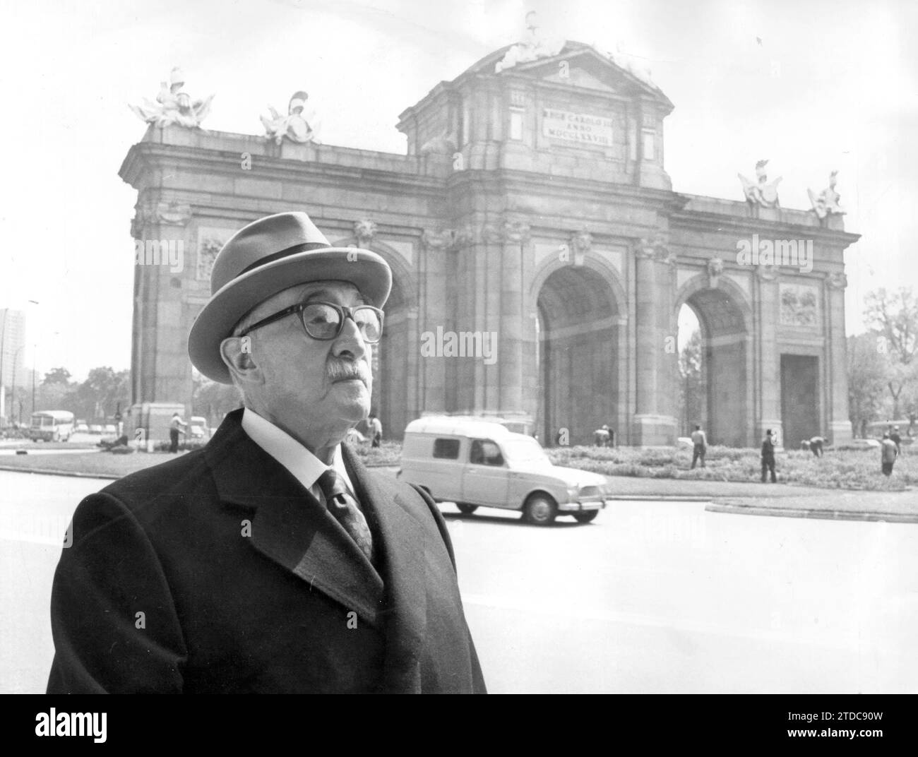 Claudio sanchez albornoz hi-res stock photography and images - Alamy