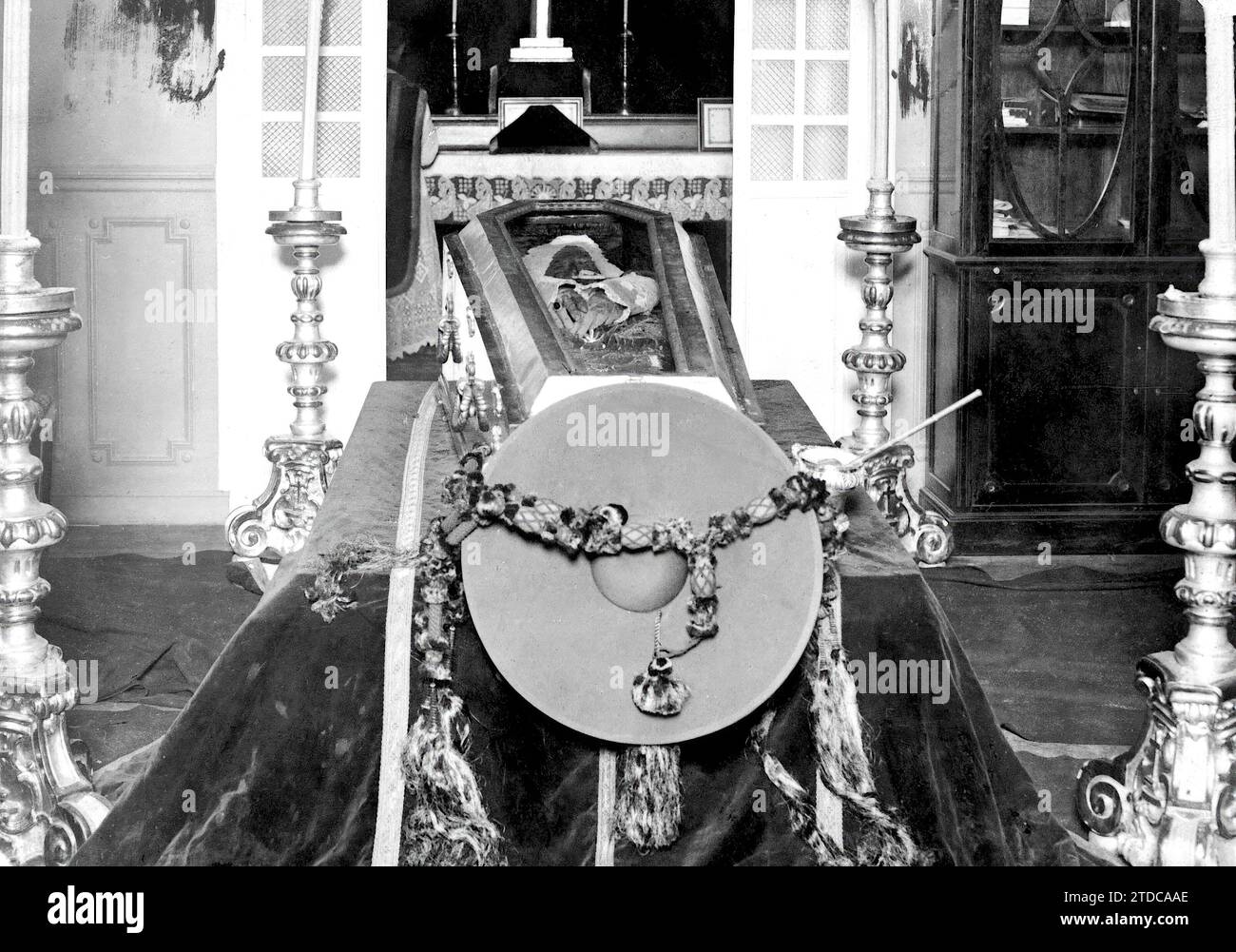 Commissioner general exhibition hi-res stock photography and images - Alamy