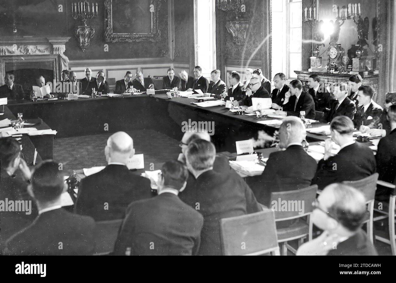 Council of europe 1949 hi-res stock photography and images - Alamy