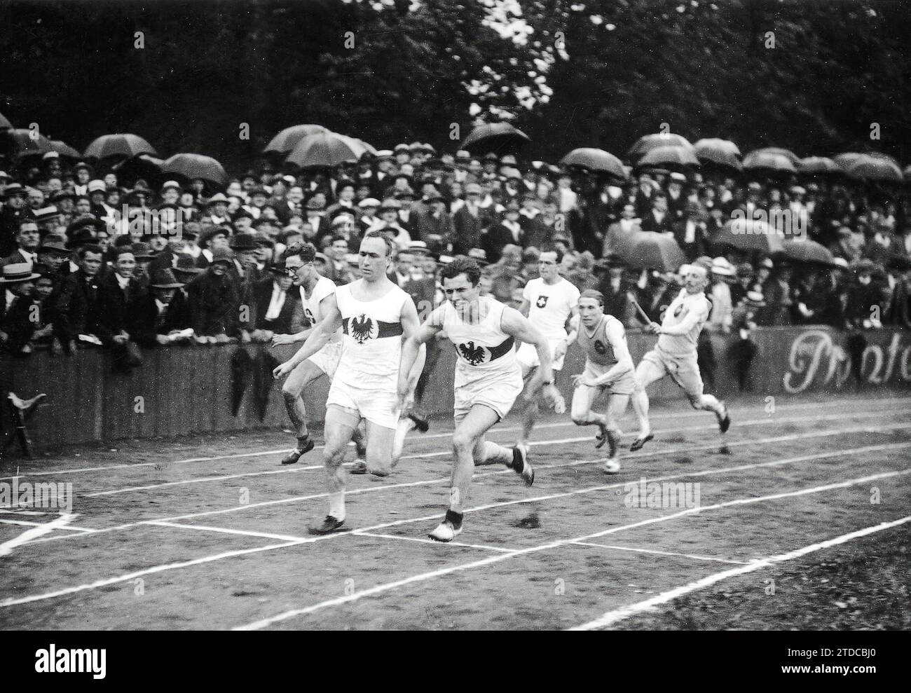 Relay race moment hi-res stock photography and images - Alamy