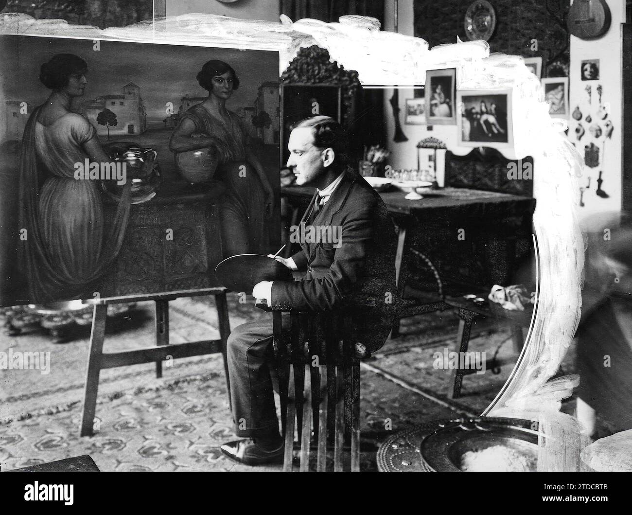04/30/1934. Romero de Torres Modeling the Figures of the Pastor Sisters ...