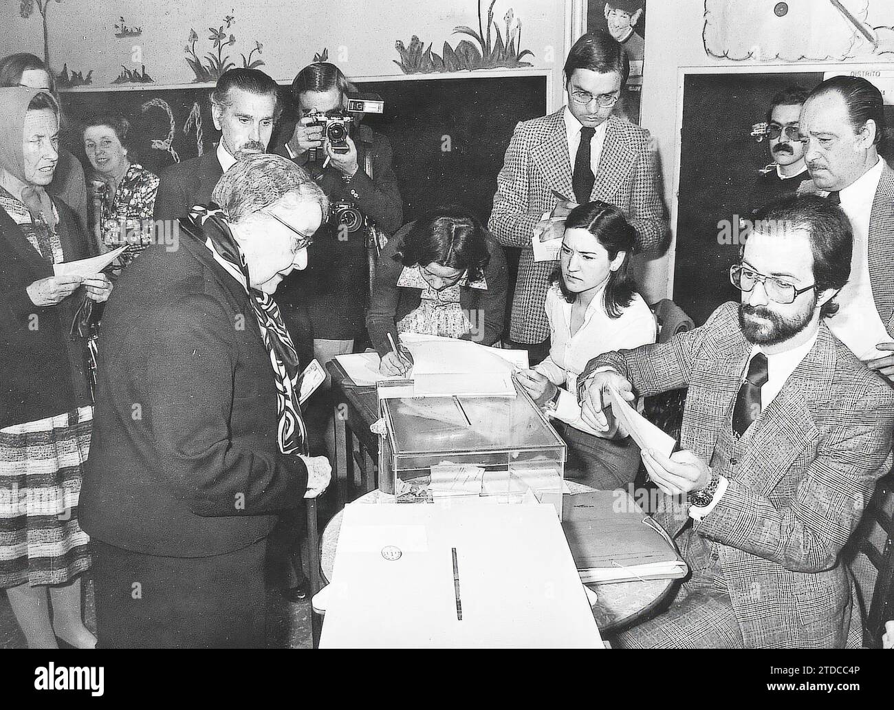 06/15/1977. General Election 1977. An elderly woman exercising her ...