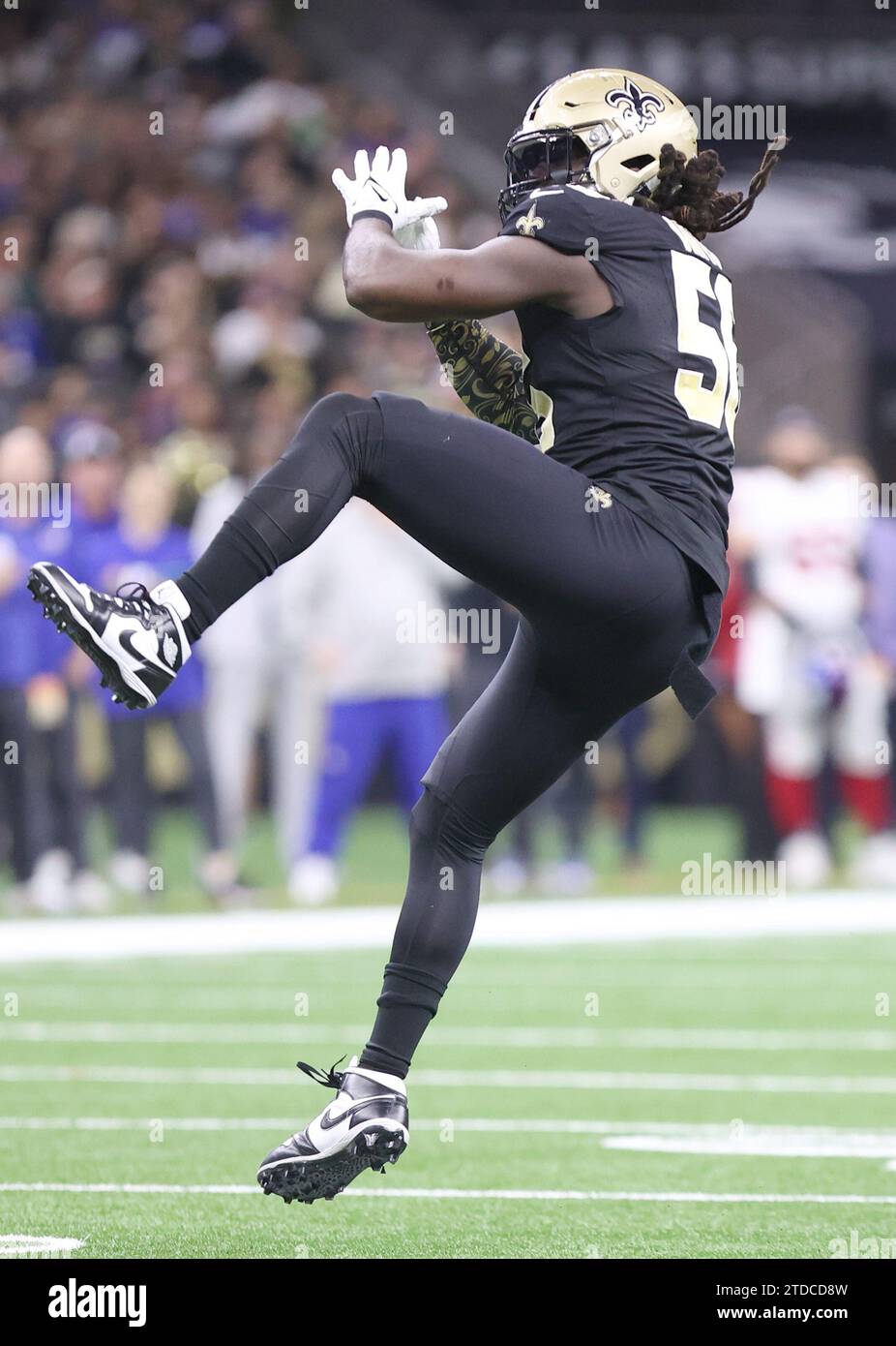 New Orleans, USA. 17th Dec, 2023. New Orleans Saints linebacker Demario ...
