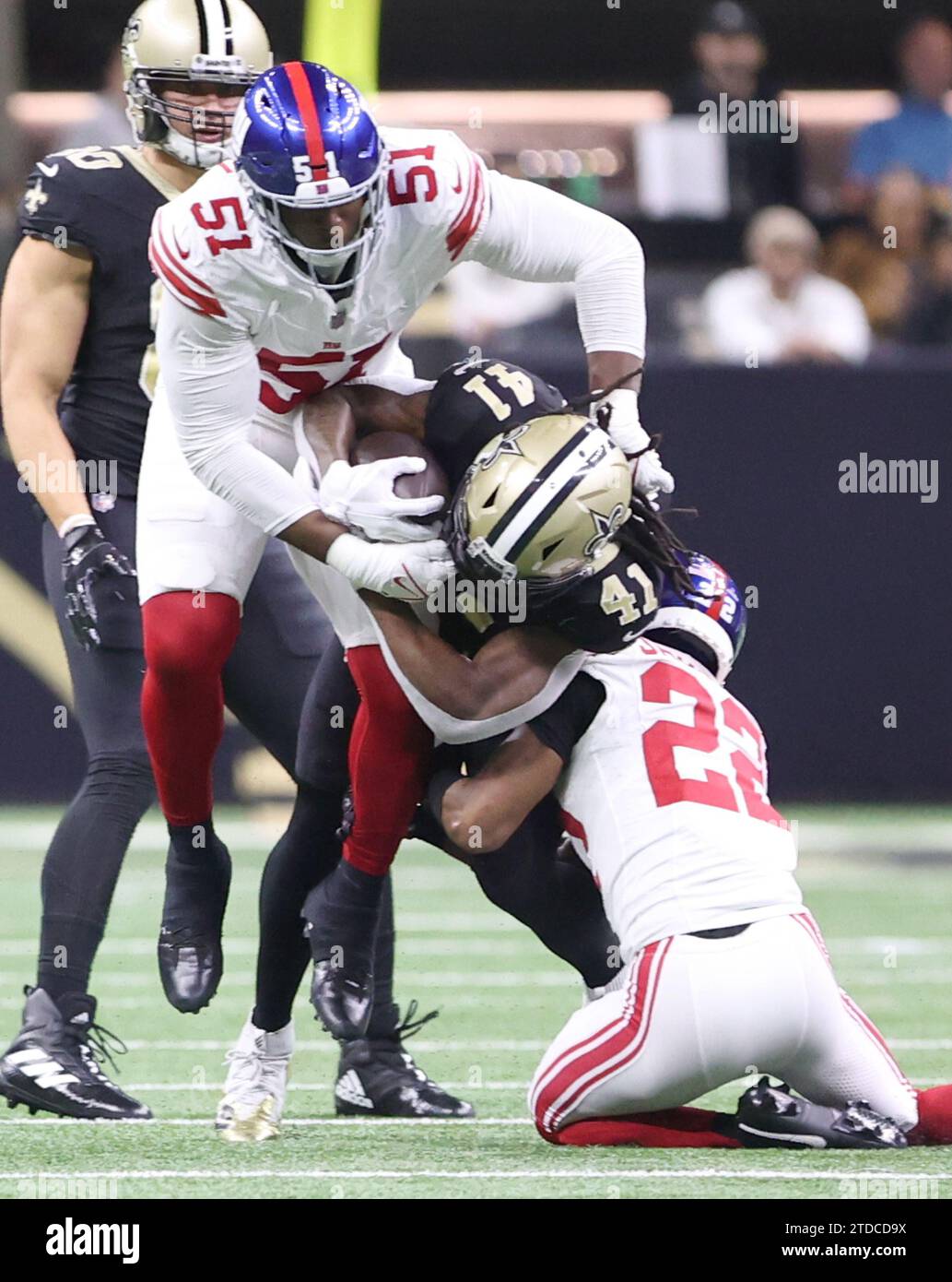 Azeez ojulari giants hi-res stock photography and images - Alamy