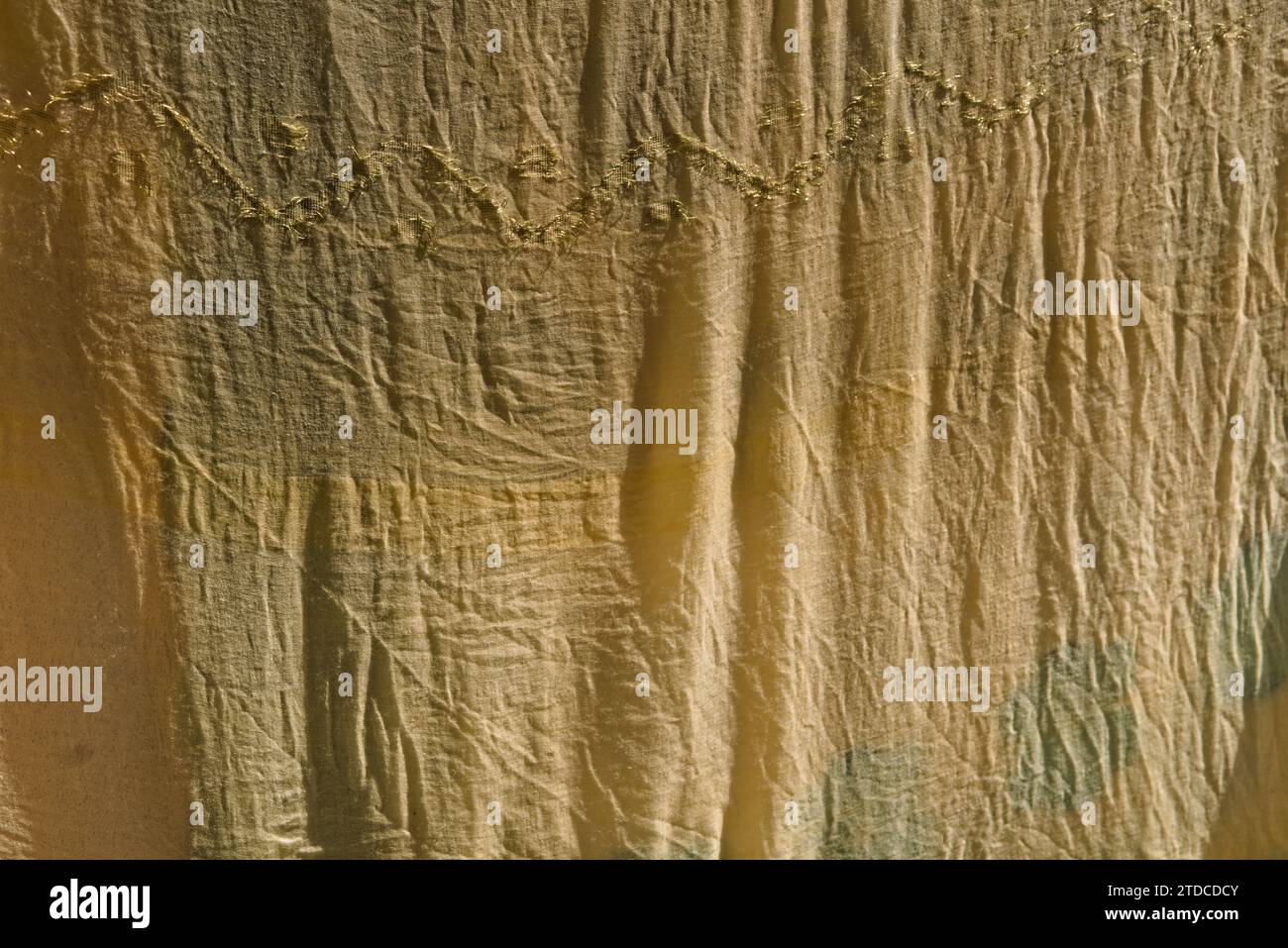 Wet paste poster texture hi-res stock photography and images - Alamy