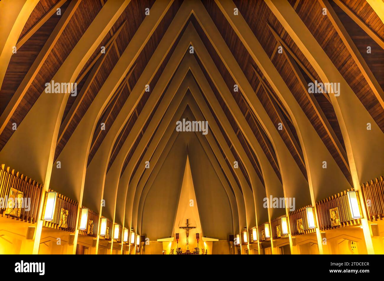 Altar St Augustine By the Sea Catholic Church Building Honolulu Oahu ...