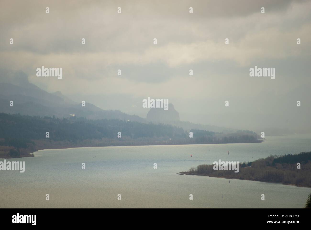 Crown Point at the Vista House State Scenic Corridor, Columbia River ...