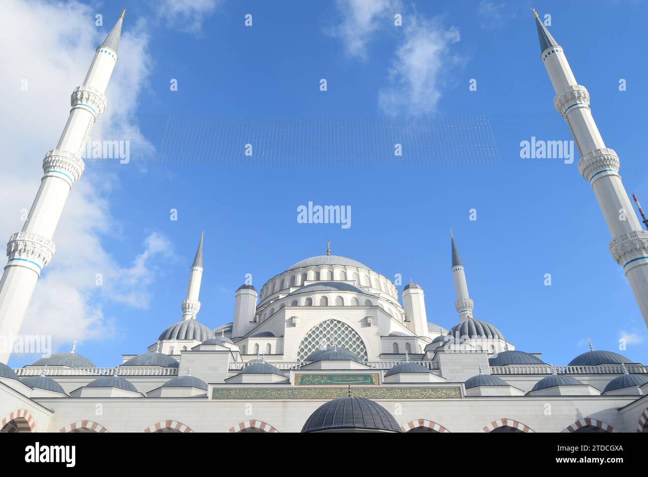 Camlica mosque hi-res stock photography and images - Alamy